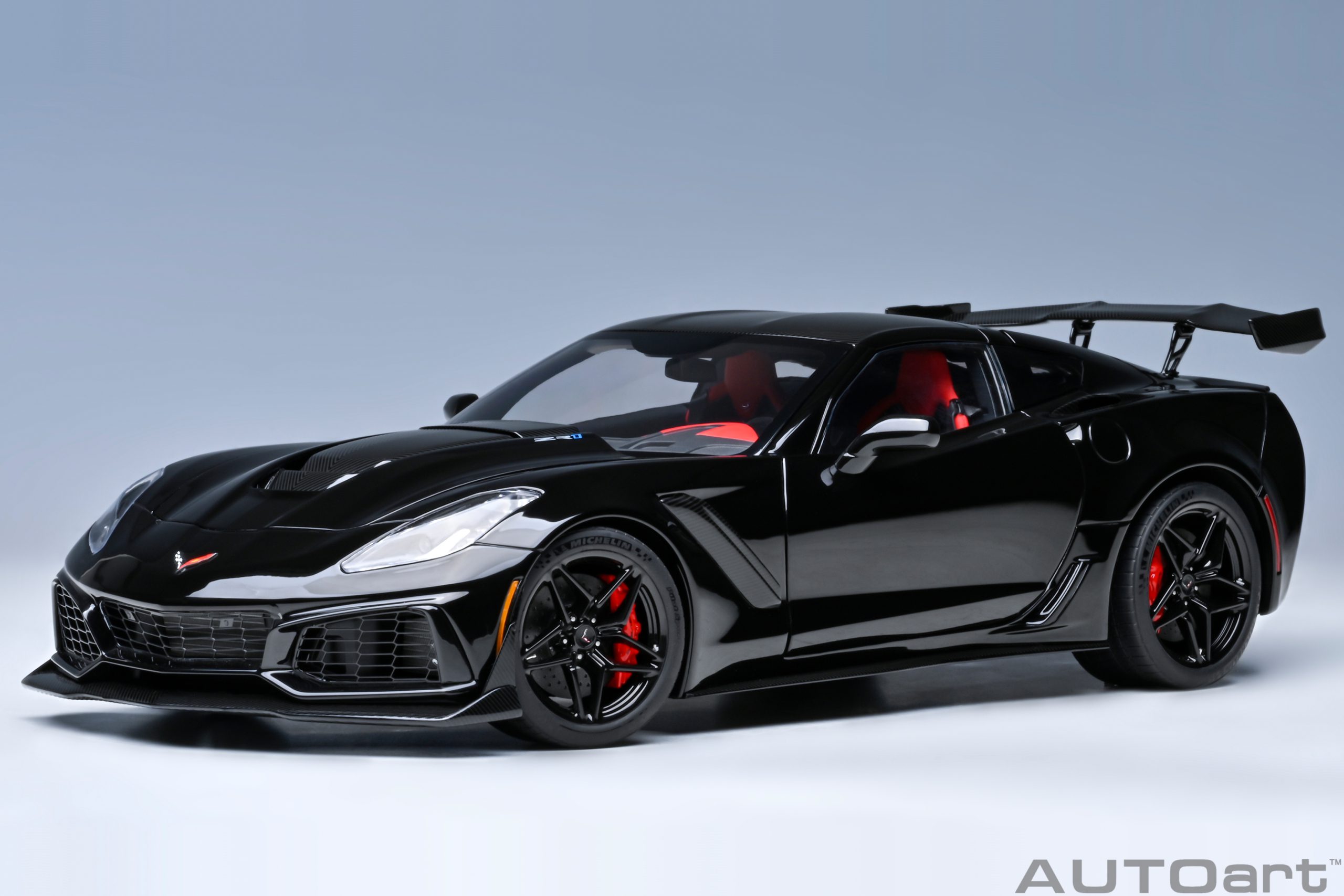 AUTOart 71276 Chevrolet Corvette C7 ZR1 2019 schwarz | Menzels ...