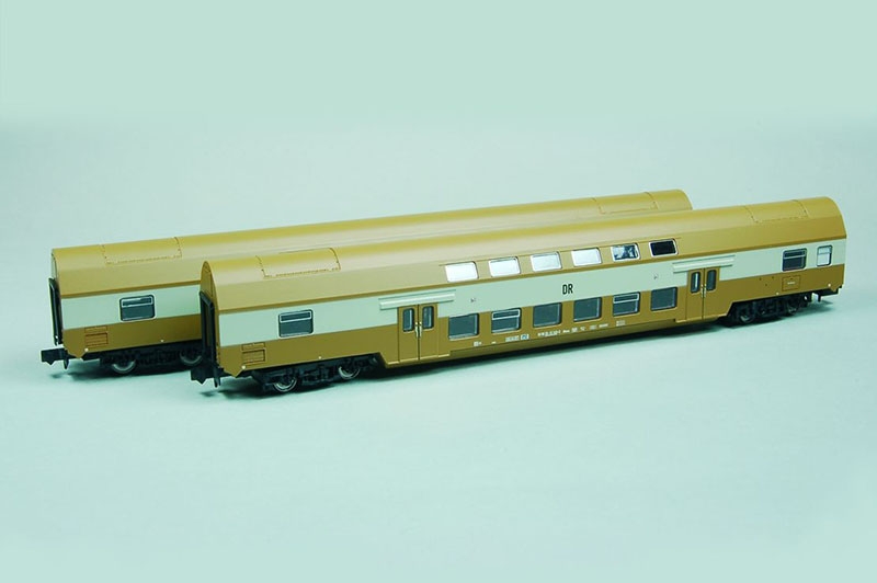 Kuehn 91025 DR Doppelstockwagen-Set 2-tlg Ep.4 | Menzels Lokschuppen Onlineshop